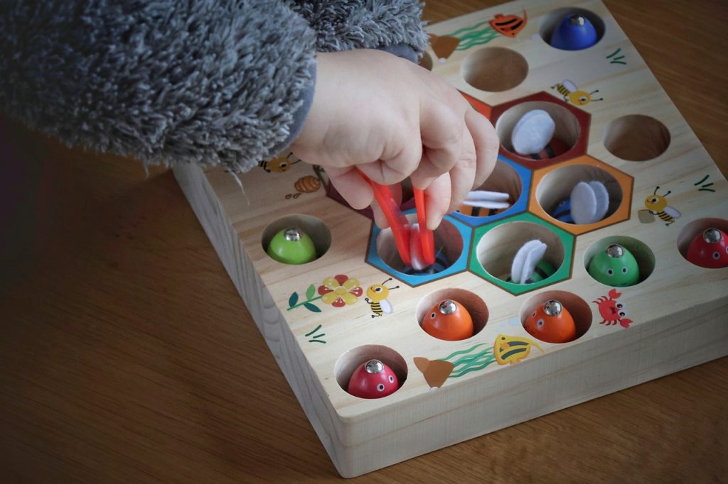 Playful Pedagogies: Critical Thinking, Creativity, Constructing Meaning ...